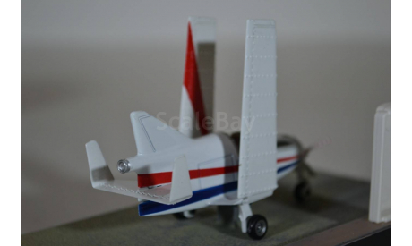 ACROSTAR Mini Jet Bede BD-5J Octopussy 1970 | Аукцион масштабных и ...