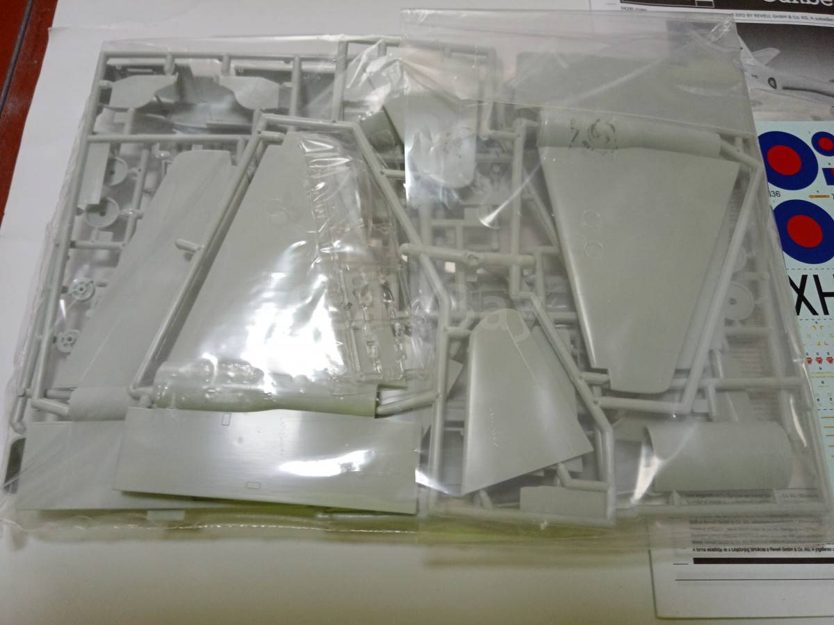 Canberra PR9 Revell 1/72 | Аукцион масштабных и сборных моделей