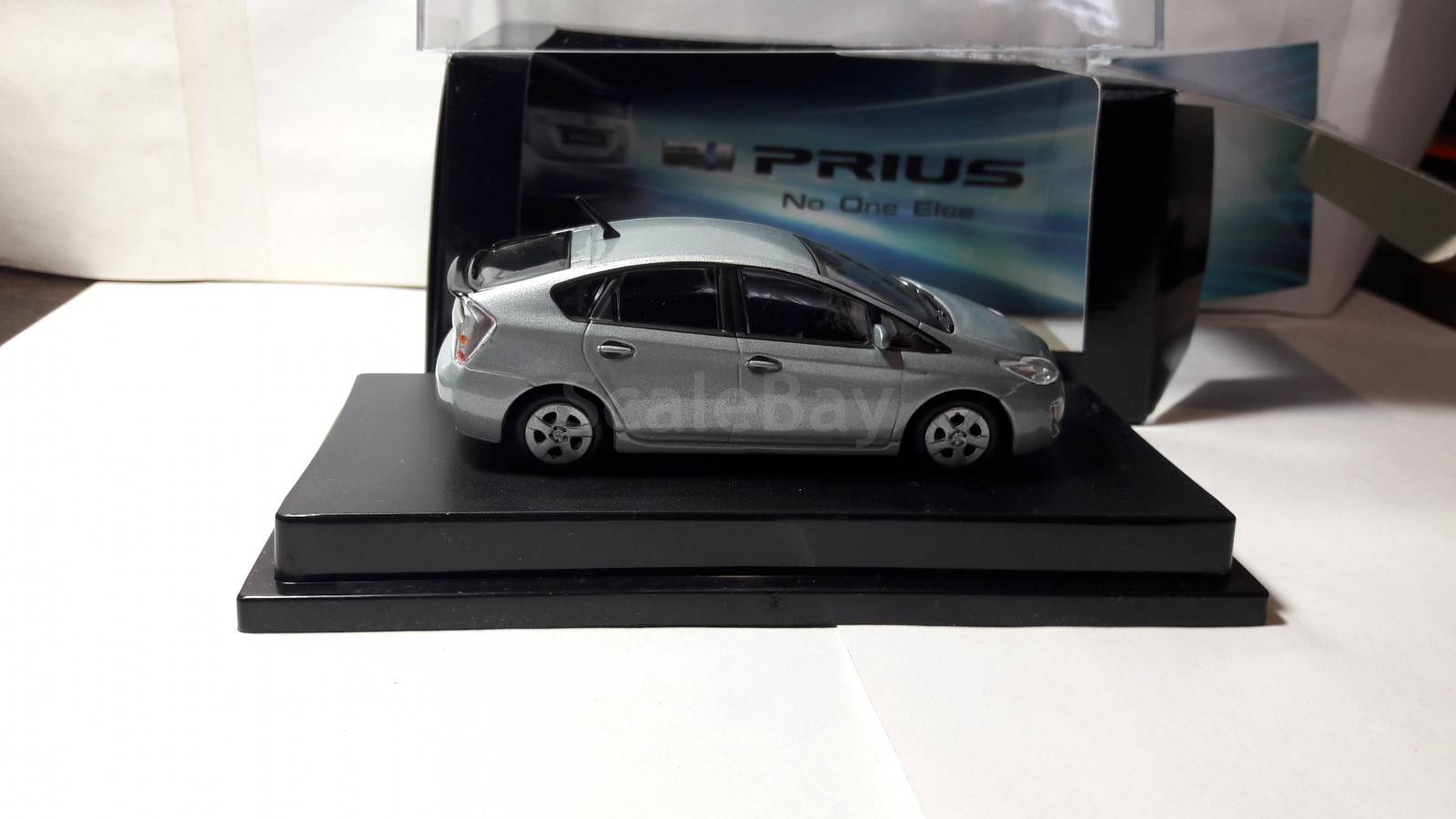 Toyota PRIUS | Аукцион масштабных и сборных моделей