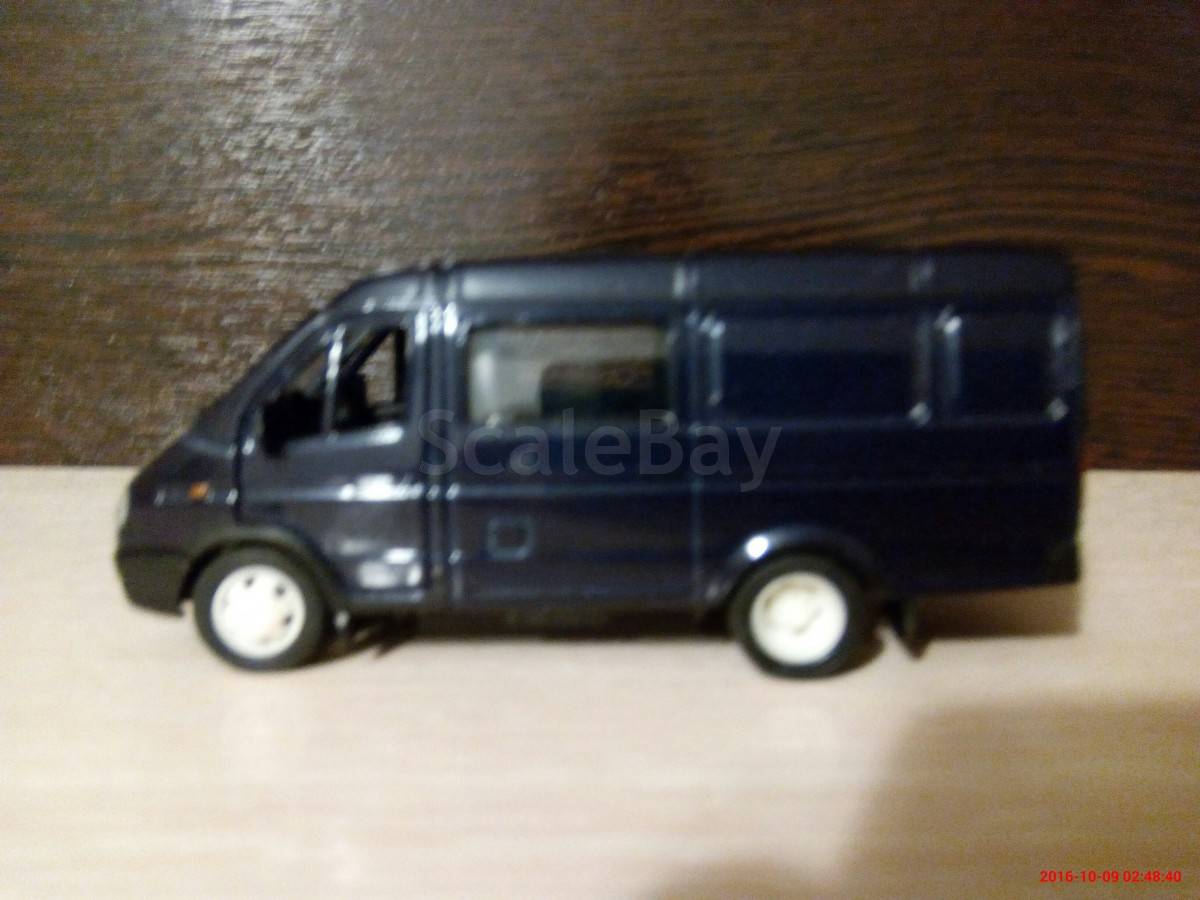 ГАЗЕЛЬ грузопассажирская WELLY | Аукцион масштабных и сборных моделей