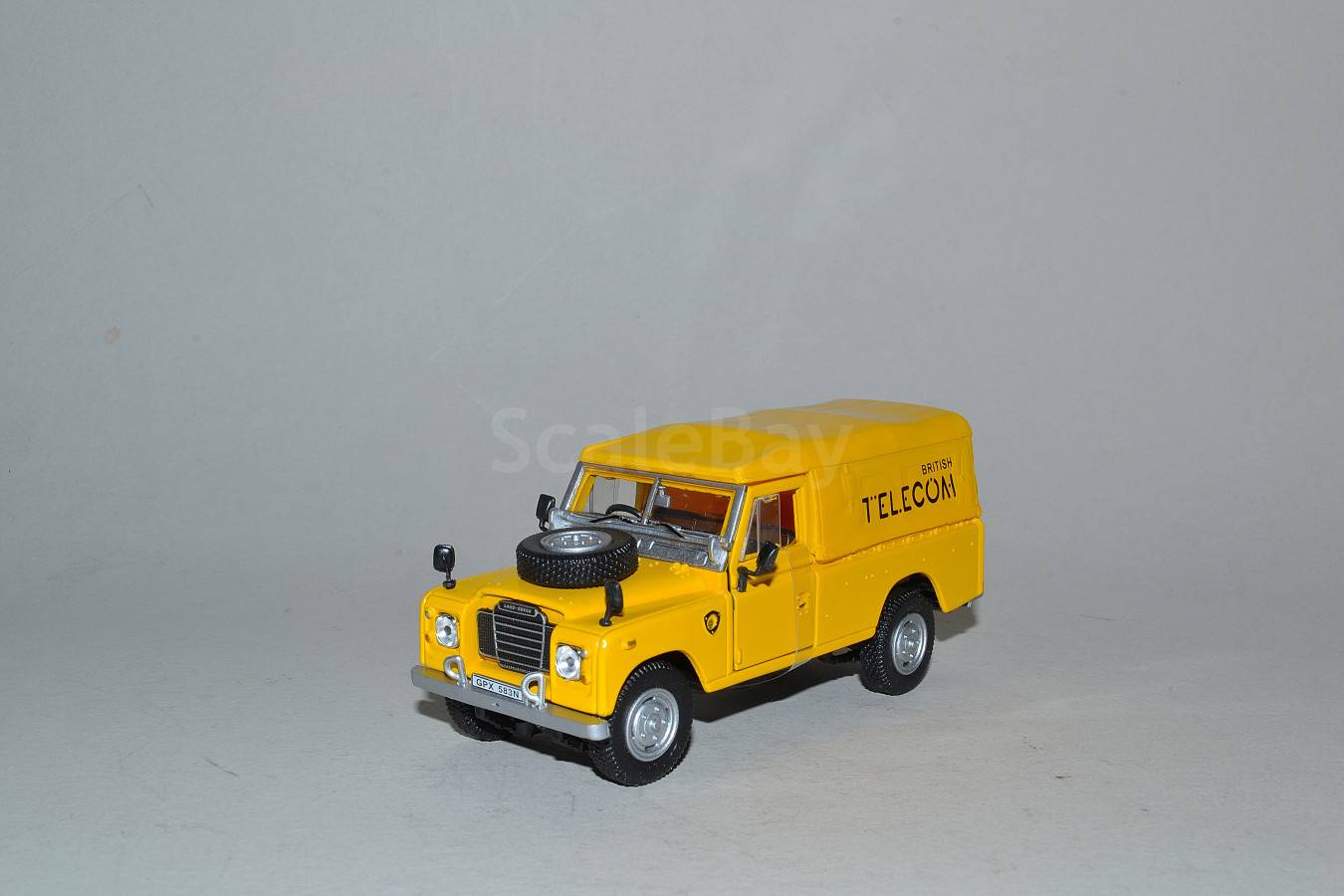 Land Rover Series III 109 British Telecom | Аукцион масштабных и ...