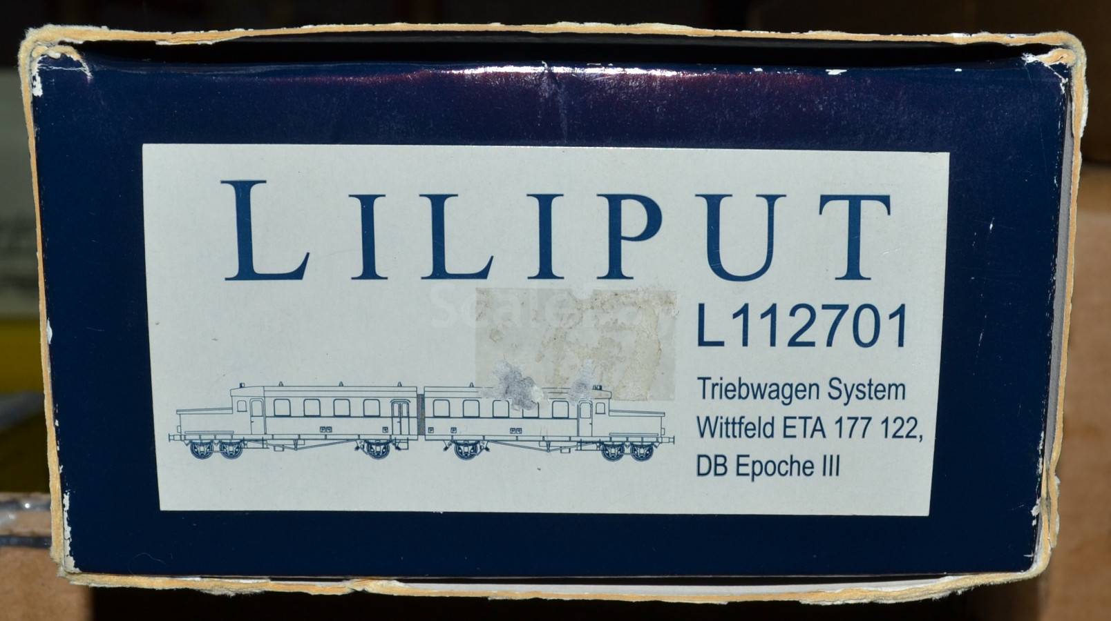 Паровоз+4 вагона или аккумуляторная мотриса на Паровоз TRIX 22382 ...