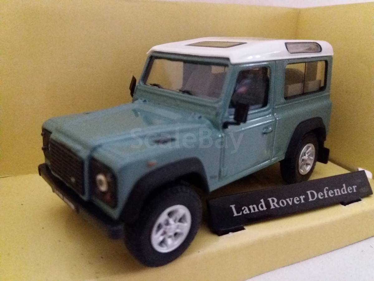 LAND ROVER DEFENDER CARARAMA | Аукцион масштабных и сборных моделей