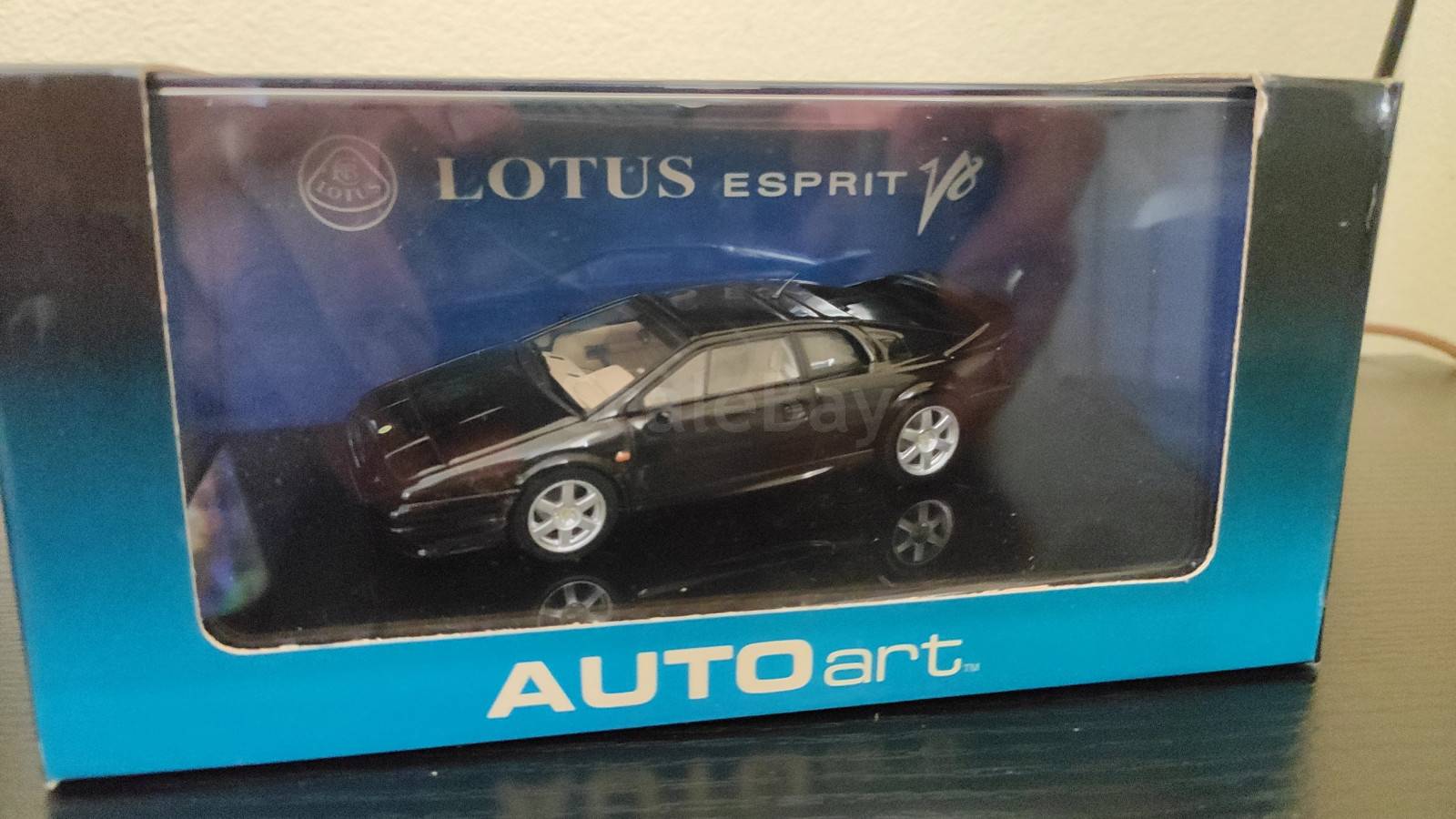 Lotus Esprit V8 Autoart | Аукцион масштабных и сборных моделей