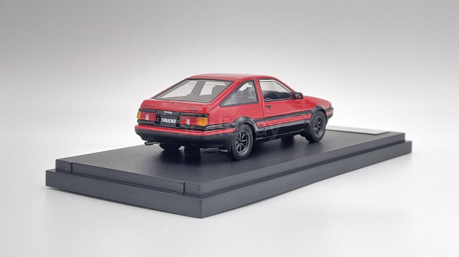 Toyota Sprinter Trueno AE86 sports wheels w. carbon bonnet [MARK43] 1: ...