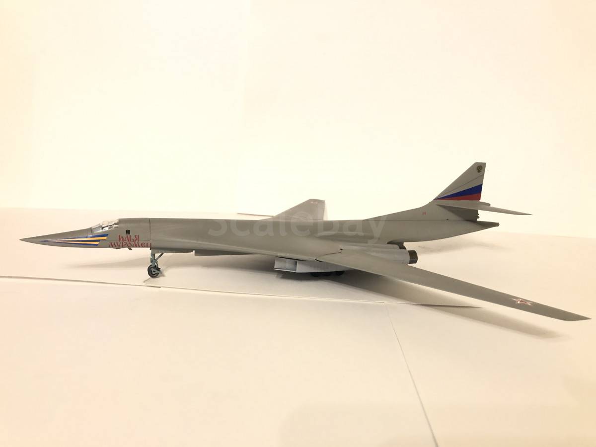 Модель самолета ТУ-160 | Аукцион масштабных и сборных моделей