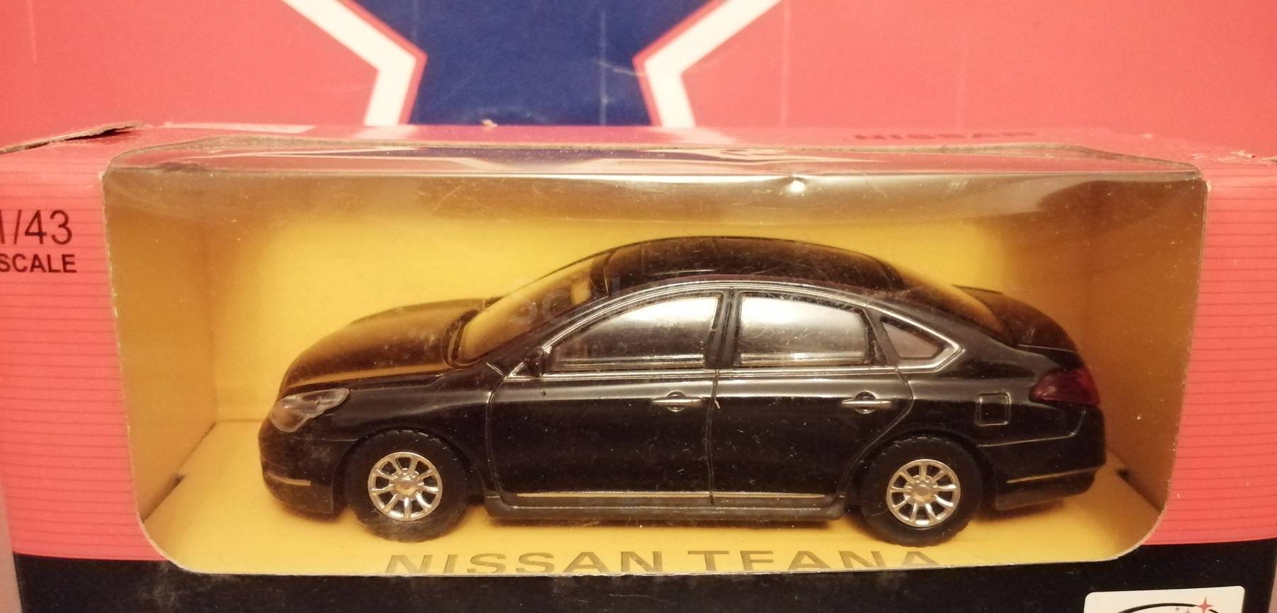 Nissan Teana | Аукцион масштабных и сборных моделей