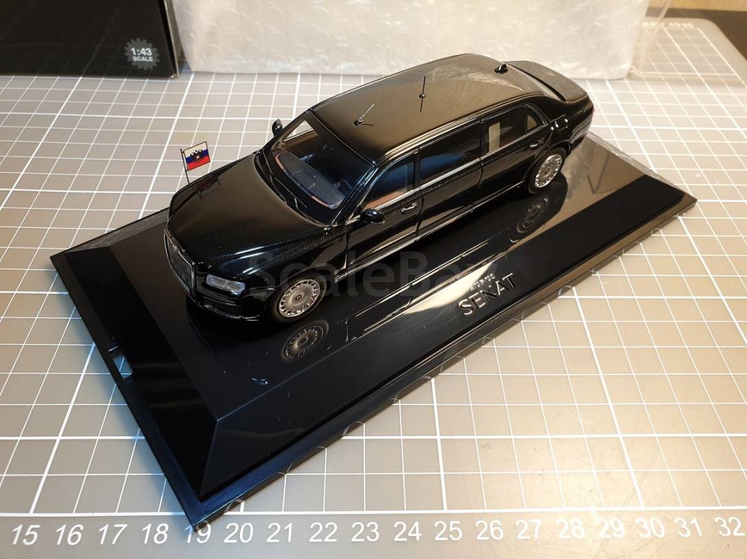 AURUS SENAT Limousine universe black президент В.В. Путин 2018 DIP ...