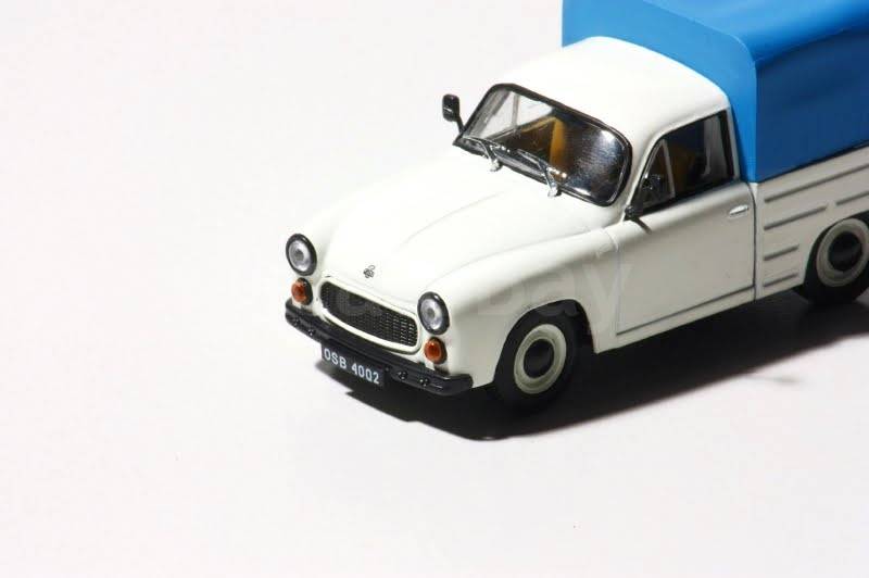Syrena R-20 Pickup, white, 1976 - De Agostini - 1:43 | Аукцион ...