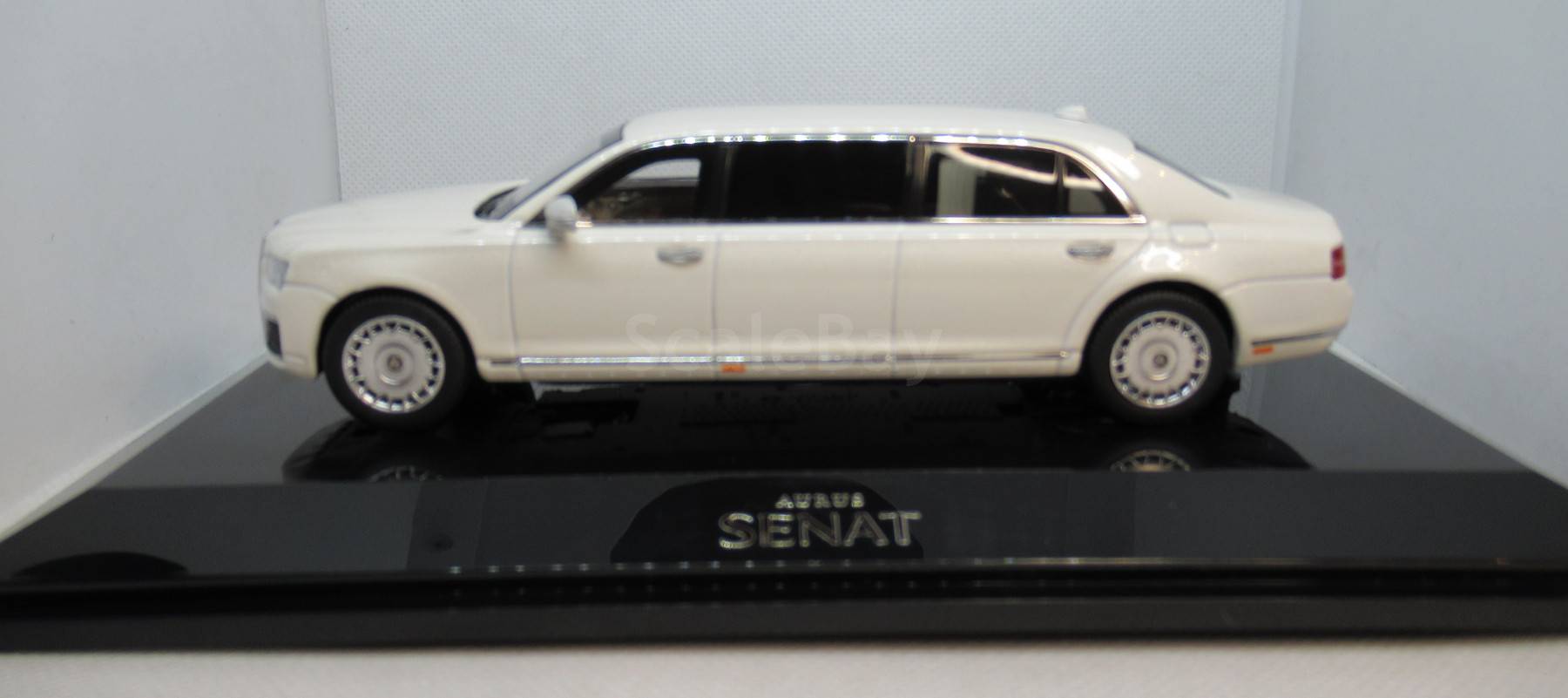 Модель Aurus Senat Limousine (2018) 1/43 DiP Models | Аукцион ...
