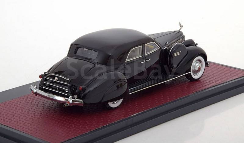 Модель Packard Super 8 Sport Sedan by Darrin (1940) 1/43 MATRIX ...