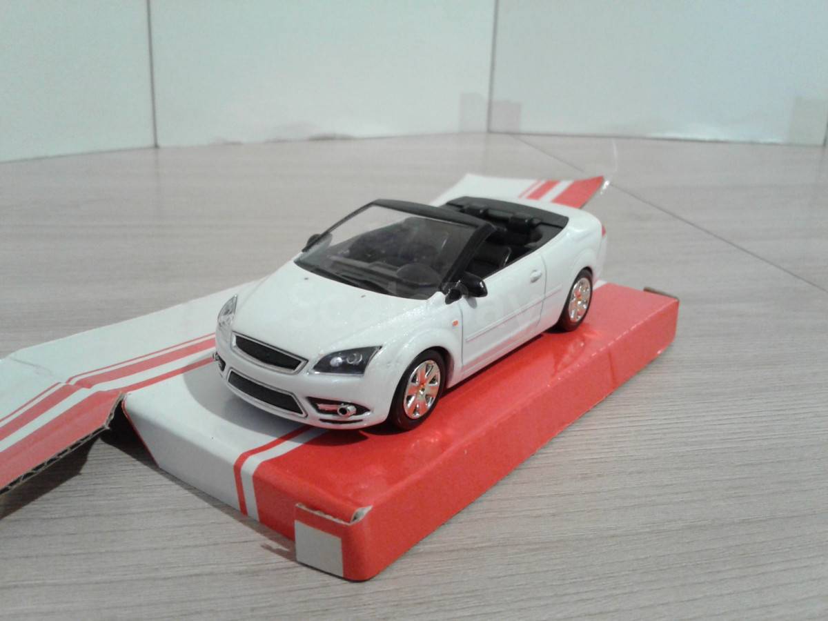 FORD Focus ... (ModelCar)... | Аукцион масштабных и сборных моделей