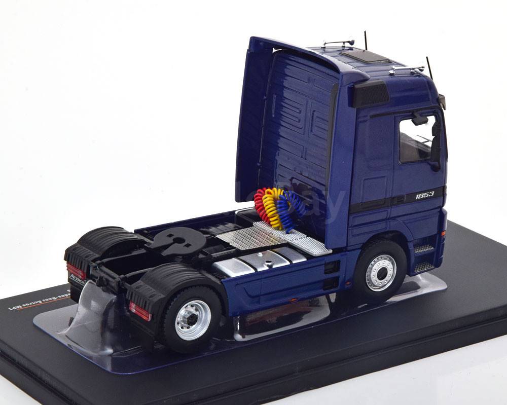 MERCEDES-BENZ Actros MP1 towing vehicle (1995), dark blue-metallic IXO ...