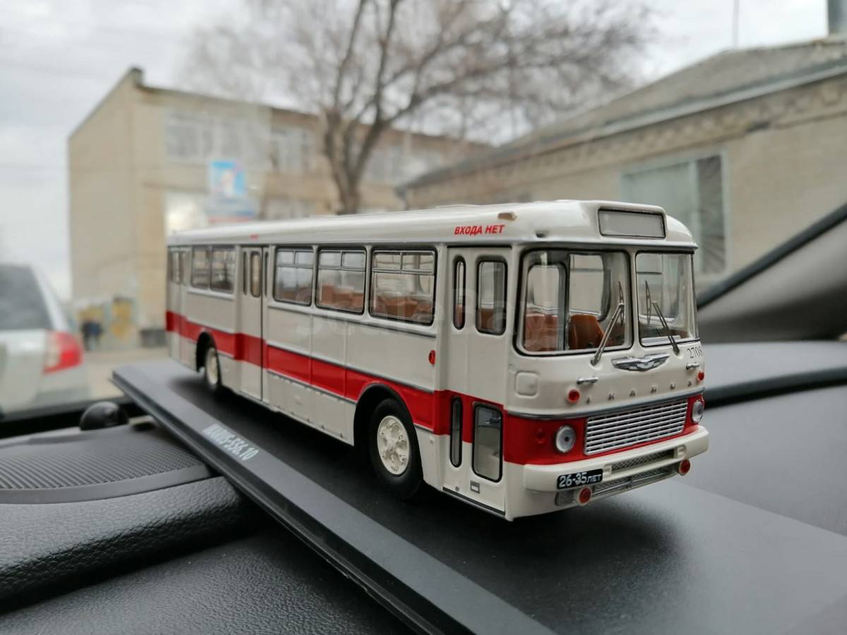 Автобус Ikarus-556 (с номерами) ’ClassicBus’ | Аукцион масштабных и ...