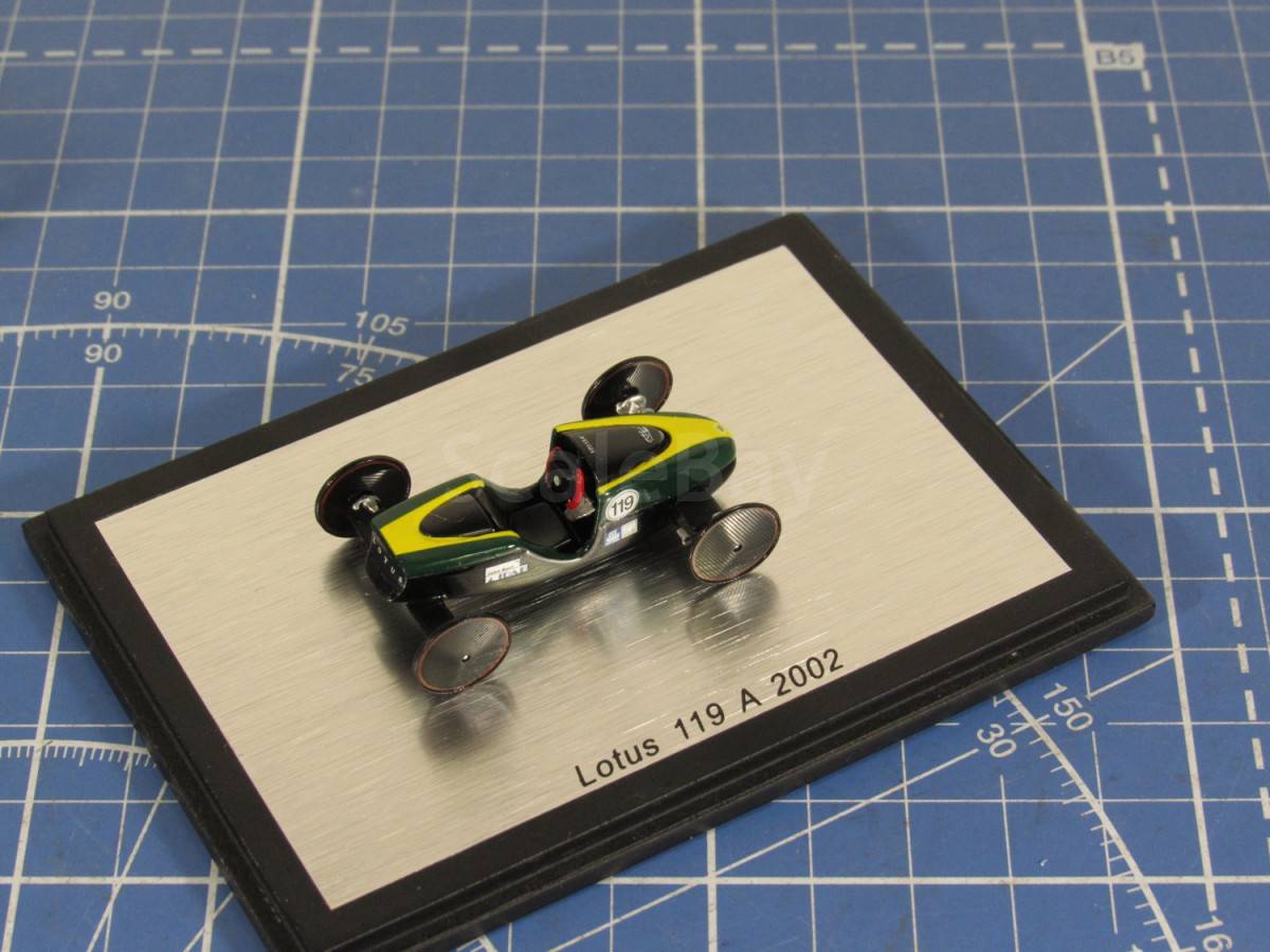 Lotus 119 A 2002 1/43 Spark модель не закреплена на подставке ...