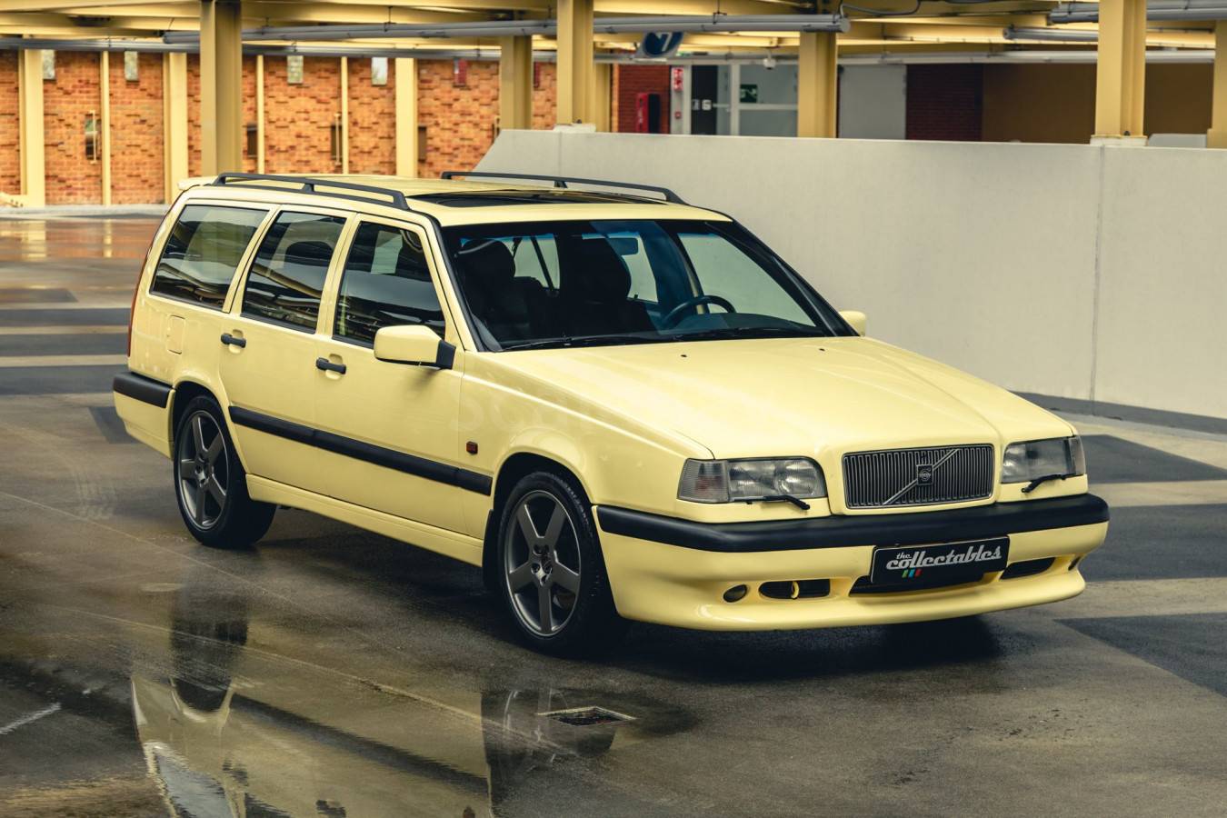 Volvo 850T-5R 1995 Solido 1/43 Вольво Т5р жёлтая / YELLOW 1:43 ...