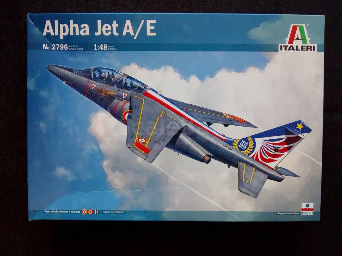 Сборная модель самолета Alpha Jet | Аукцион масштабных и сборных моделей