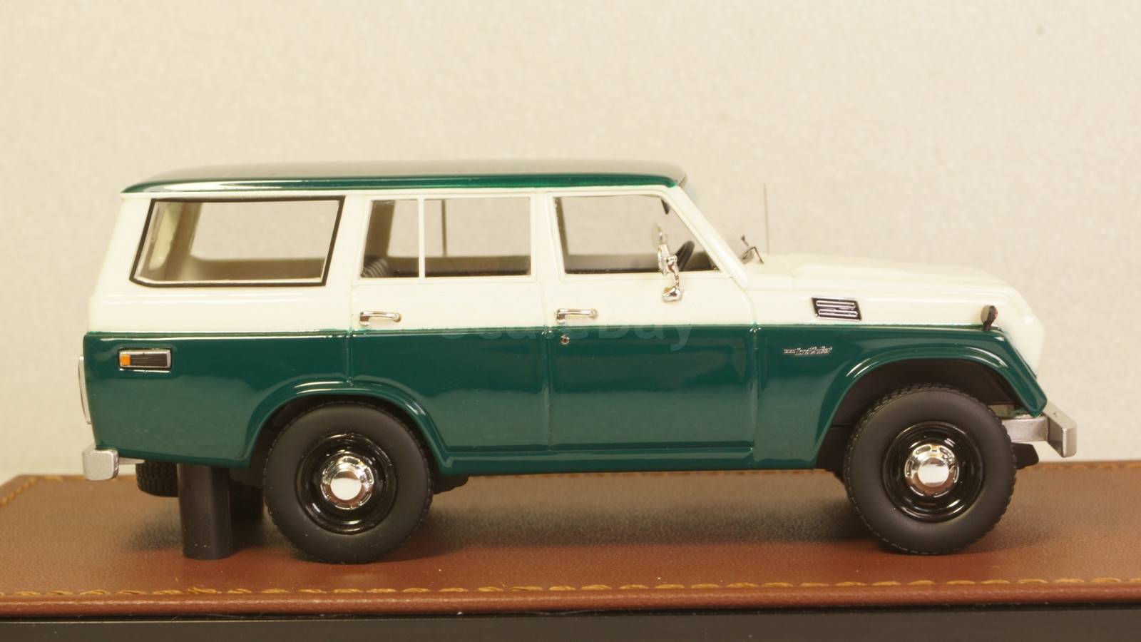Toyota Land Cruiser FJ55 Green 1979, GLM300504, GLM Models 1:43 ...