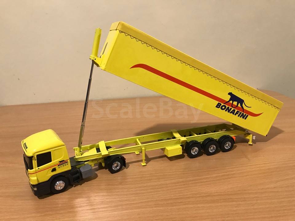 модель грузовика Scania | Аукцион масштабных и сборных моделей
