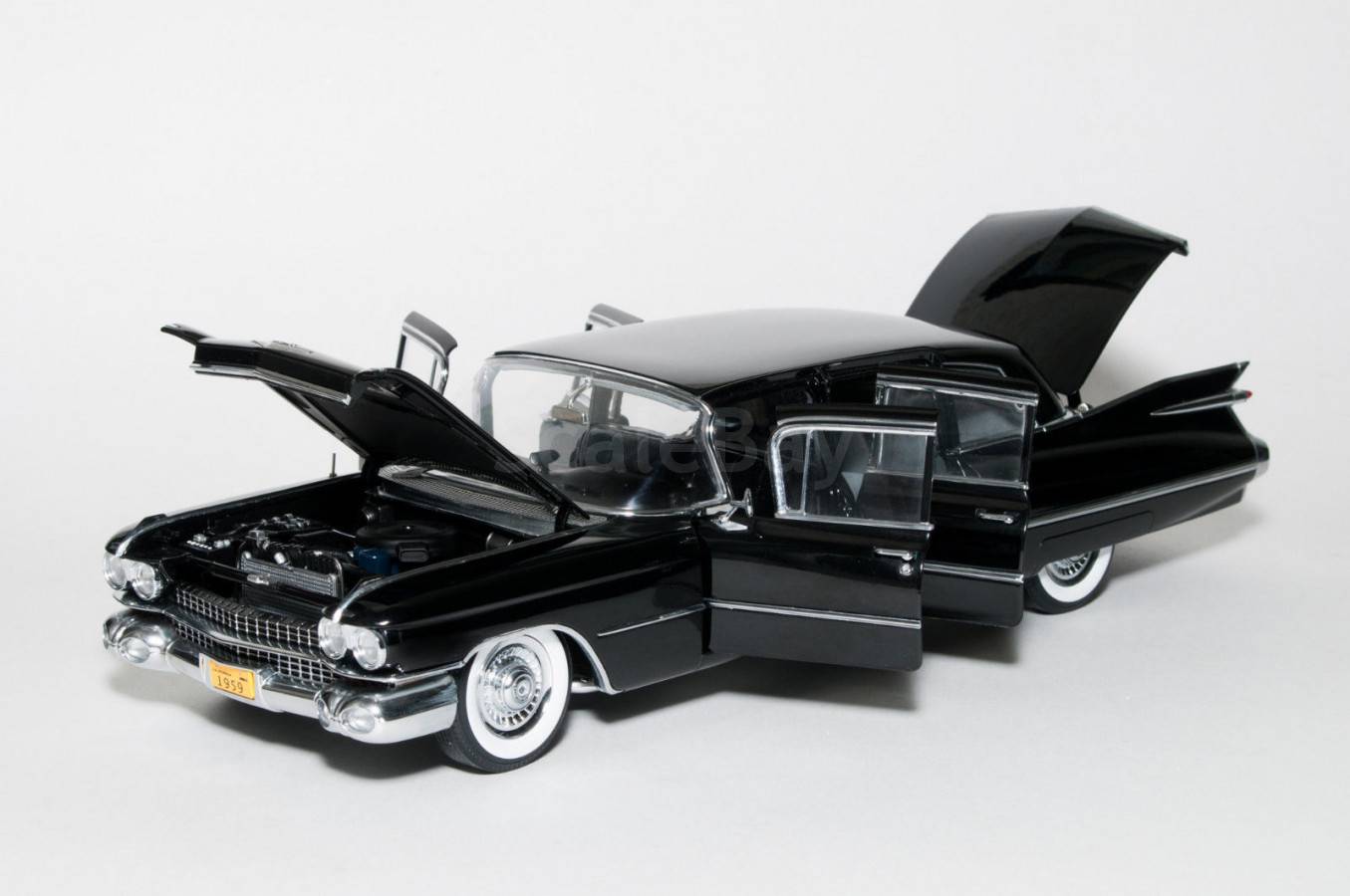 1/18 1959 Cadillac Series 75 Limousine Precision Miniatures | Аукцион ...