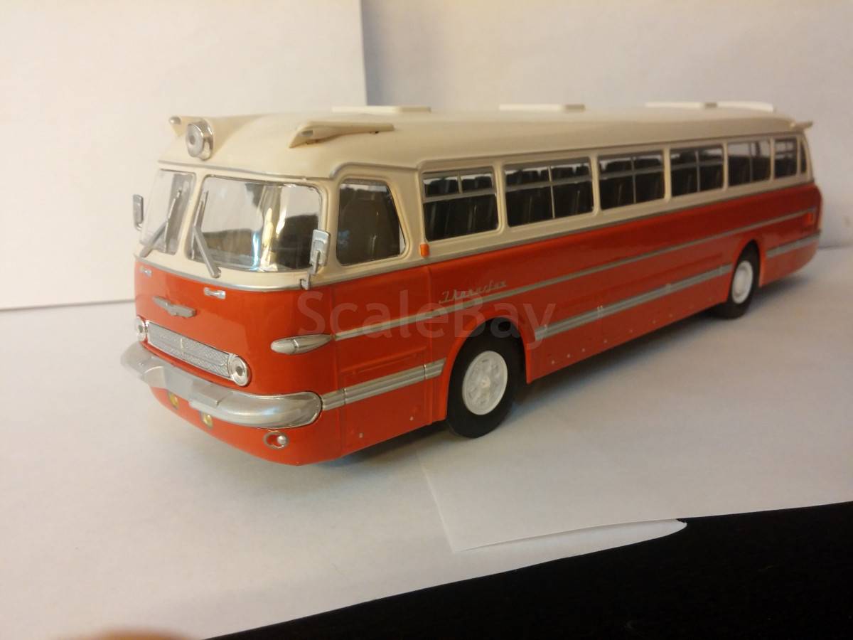 Ikarus 55 LUX | Аукцион масштабных и сборных моделей