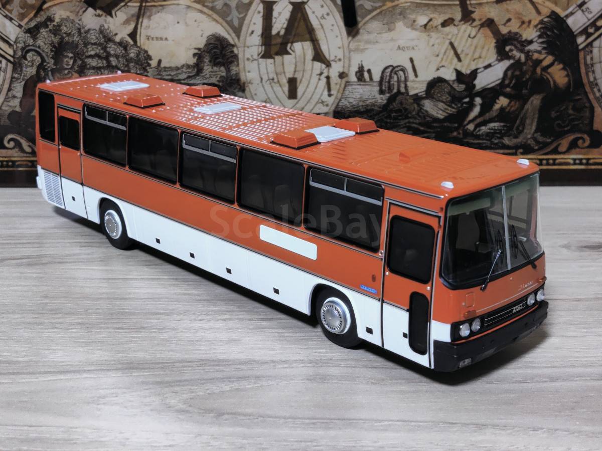 Автобус Икарус 250.59 красный без декалей и номеров | Аукцион ...