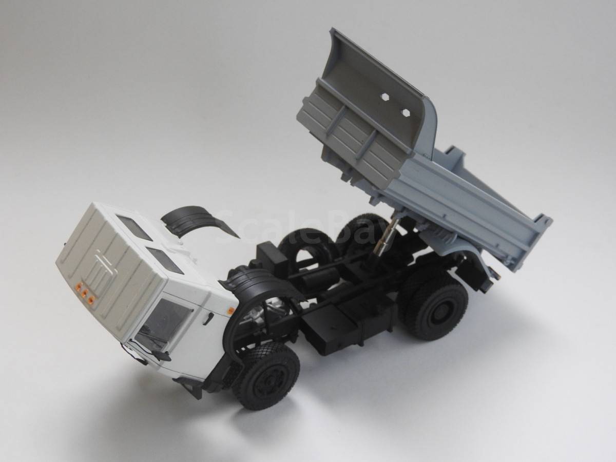 МАЗ 5551 | Аукцион масштабных и сборных моделей