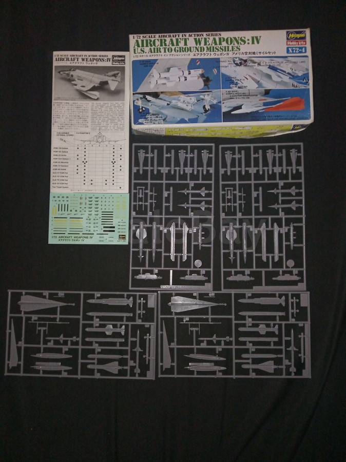 Aircraft Weapons - 4 U.S. Air to Ground Missiles Hasegawa 1/72 ...