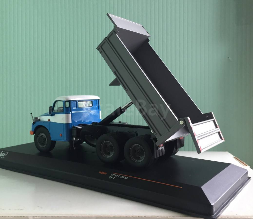 Tatra T148 S3 1977 1:43 IXOmodels | Аукцион масштабных и сборных моделей