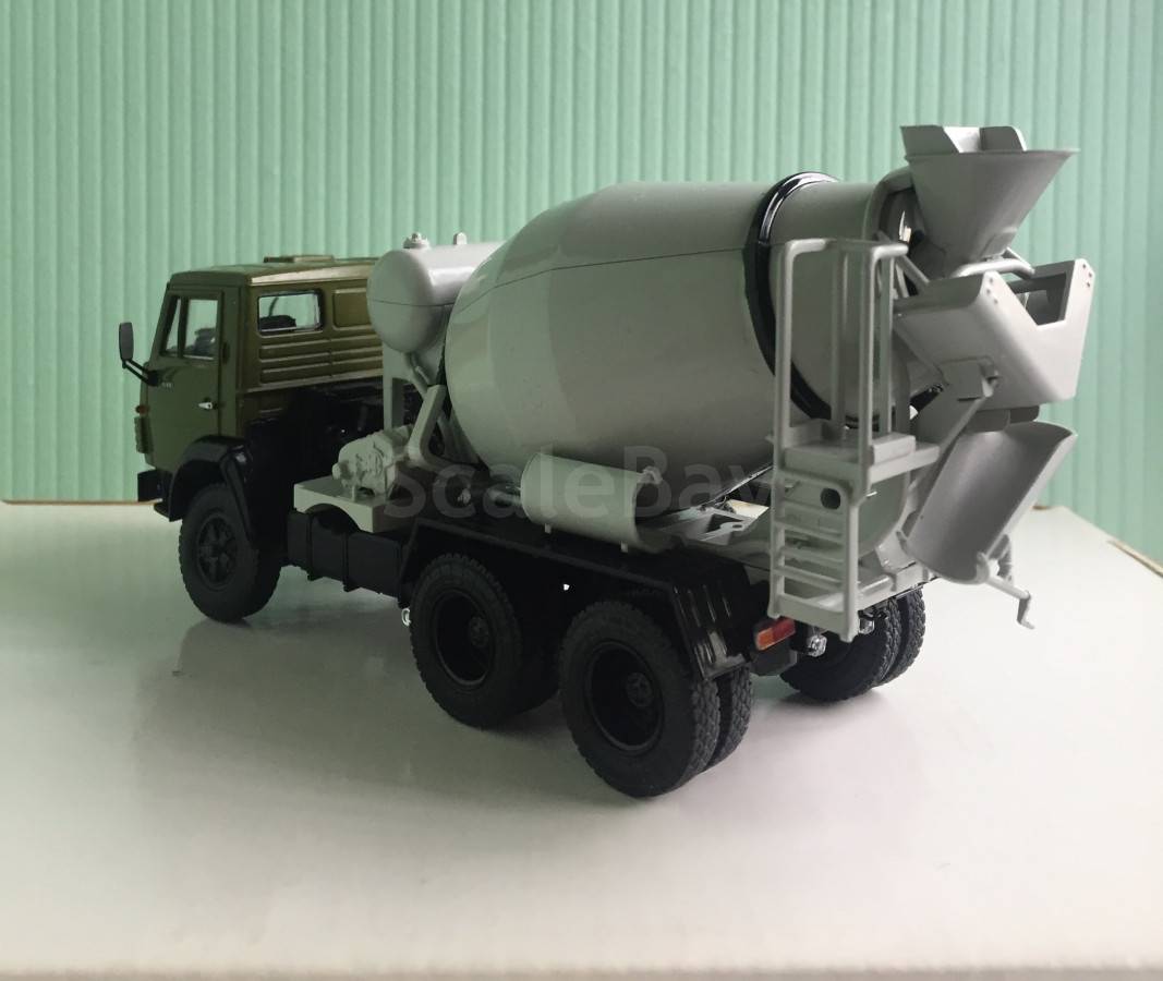 СБ-92 на шасси КамАЗ-5511 1:43 ПАО КАМАЗ | Аукцион масштабных и сборных моделей