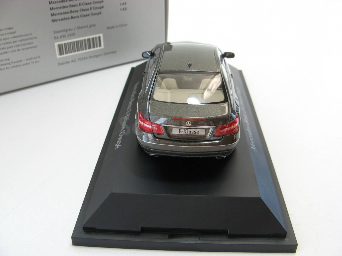 Mercedes-Benz E-Class Coupe C207 stannite gray | Аукцион масштабных и ...
