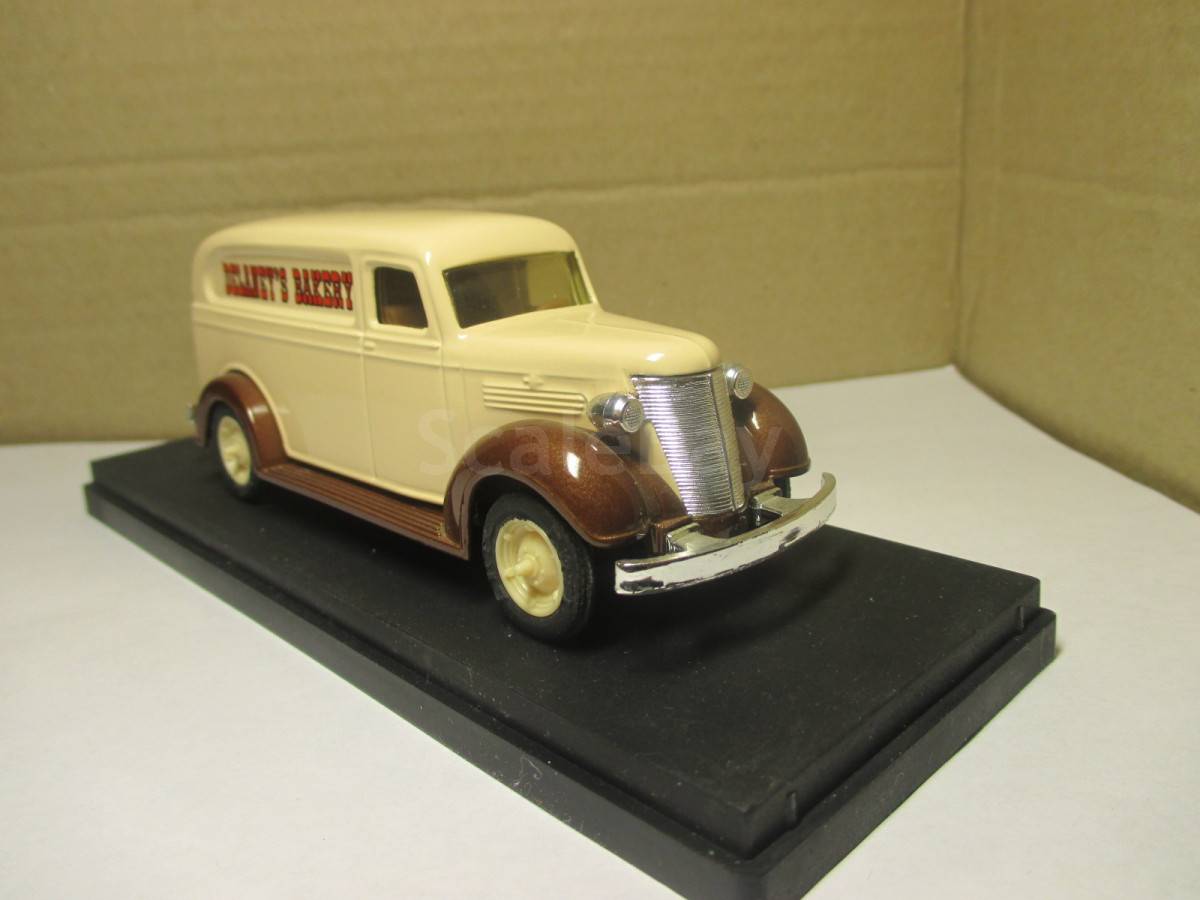 CHEVROLET 1938 delivery van ERTL | Аукцион масштабных и сборных моделей