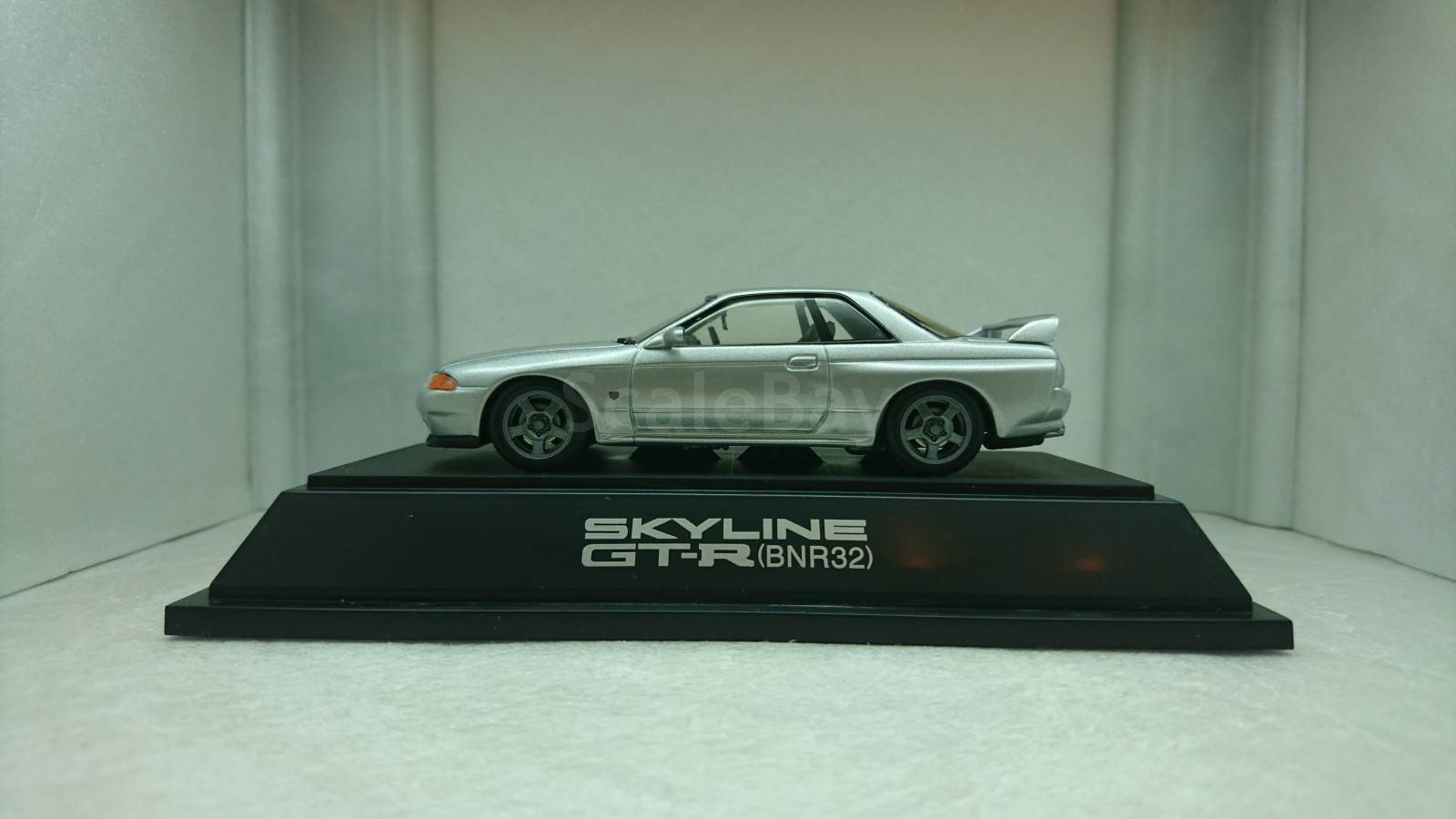 С 1 рубля! Без резервной цены! Nissan Skyline GT-R BNR32 silver ...