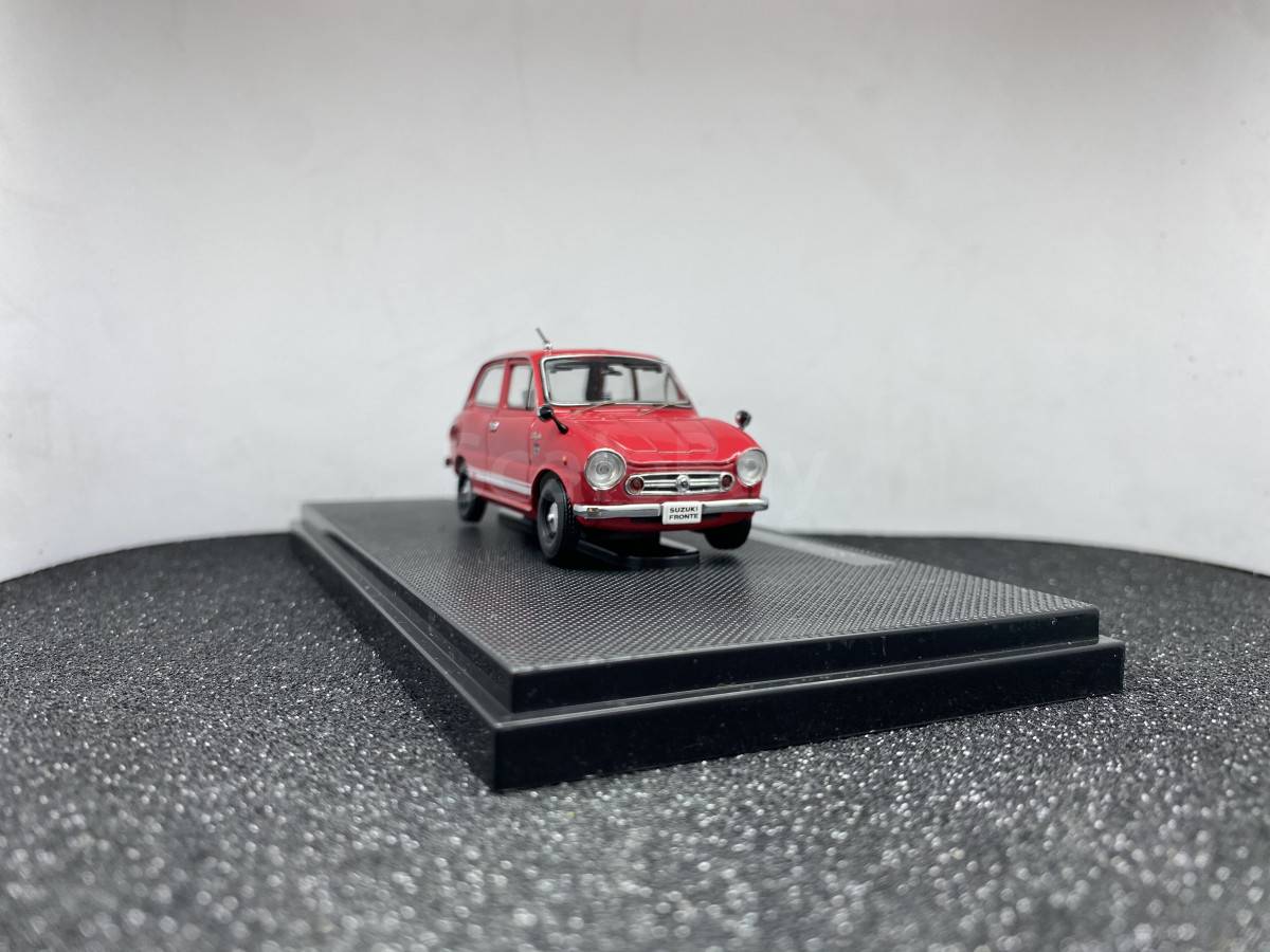 Suzuki Fronte SS 360 1968 red | Аукцион масштабных и сборных моделей