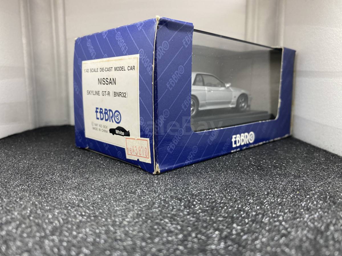 Nissan Skyline GT-R BNR32 silver | Аукцион масштабных и сборных моделей