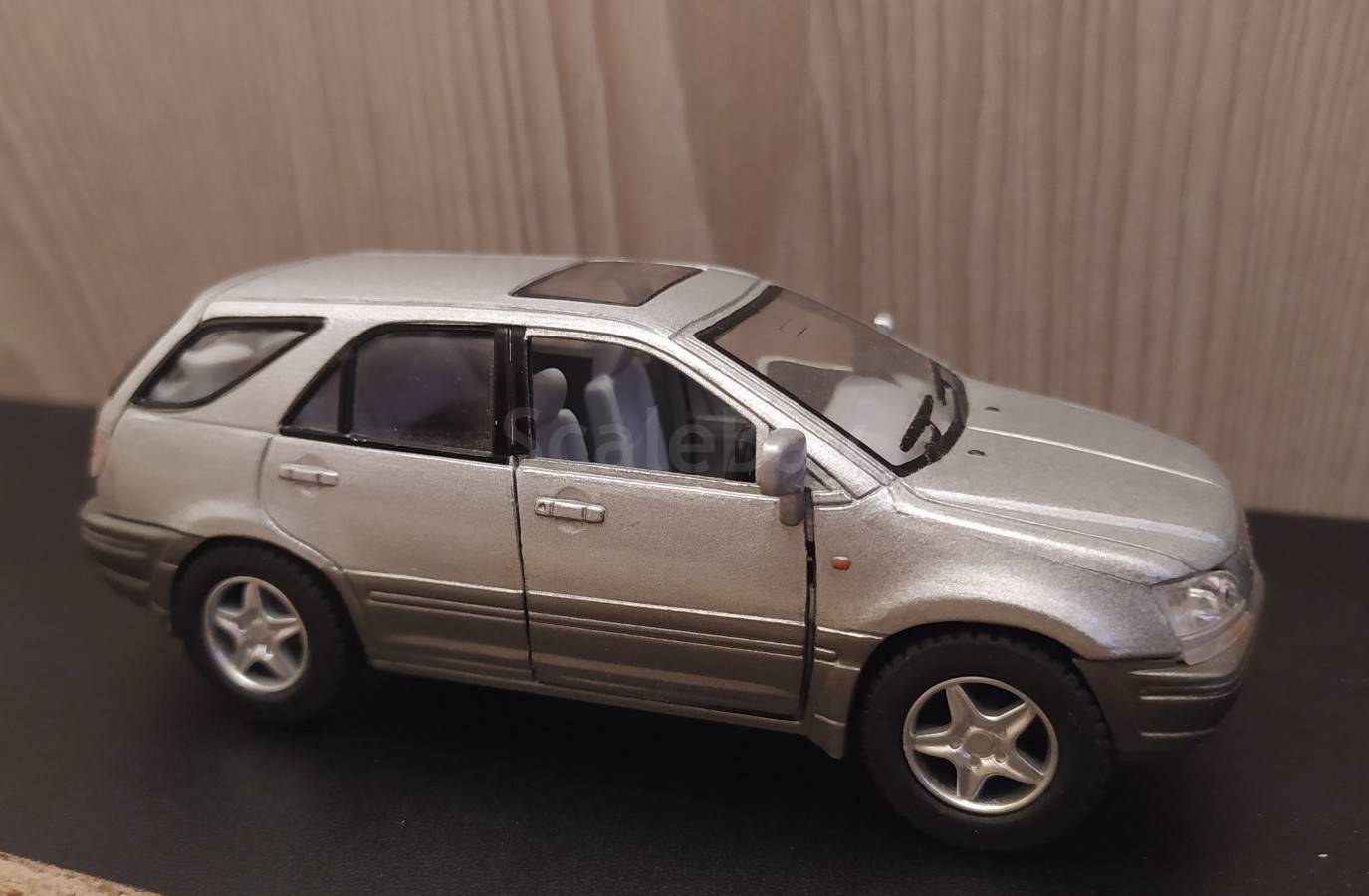 Lexus RX 300 М 1:36 ТОЛЬКО ПО МОСКВЕ | Аукцион масштабных и сборных моделей